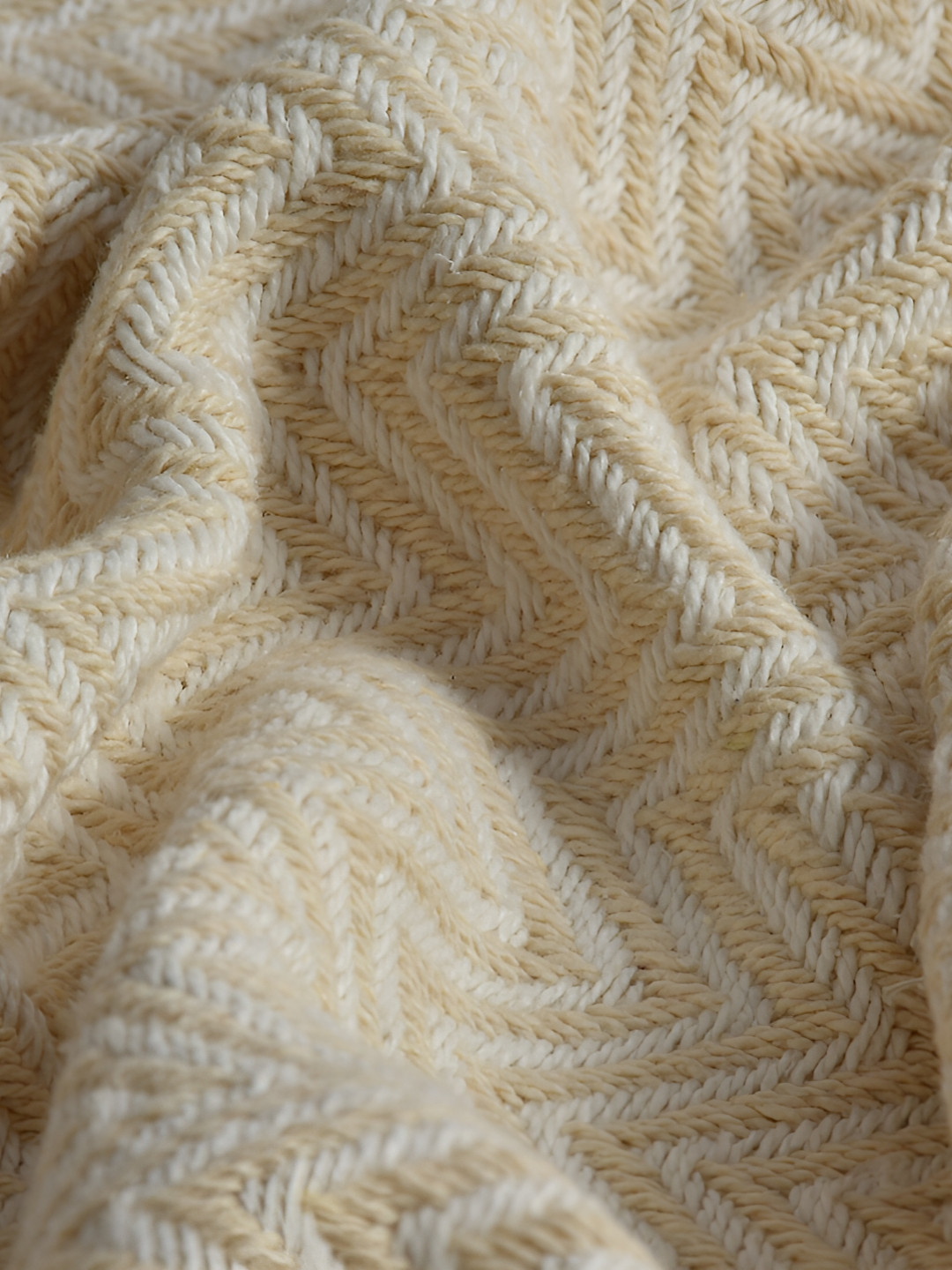 Buy SASHAA WORLD Beige Colored Zig Zag Patterned Cotton Breathable ...