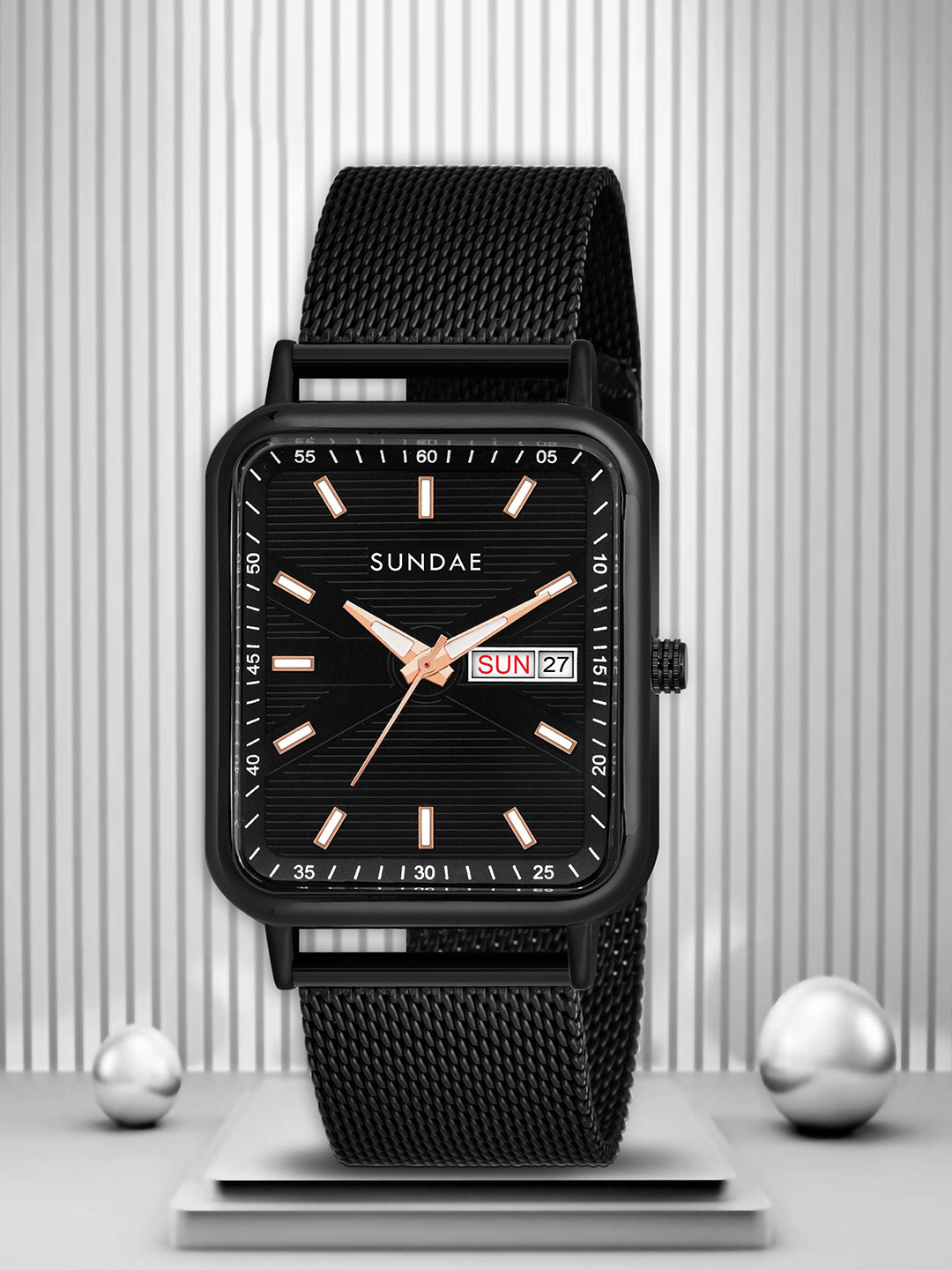 Buy SUNDAE Men Dial & Stainless Steel Bracelet Style Straps Analogue ...