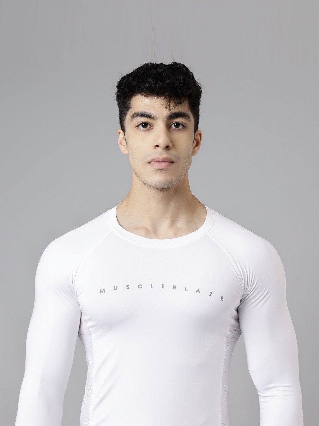 Buy MuscleBlaze Full Sleeve Compression T Shirts For Men (Polar White ...