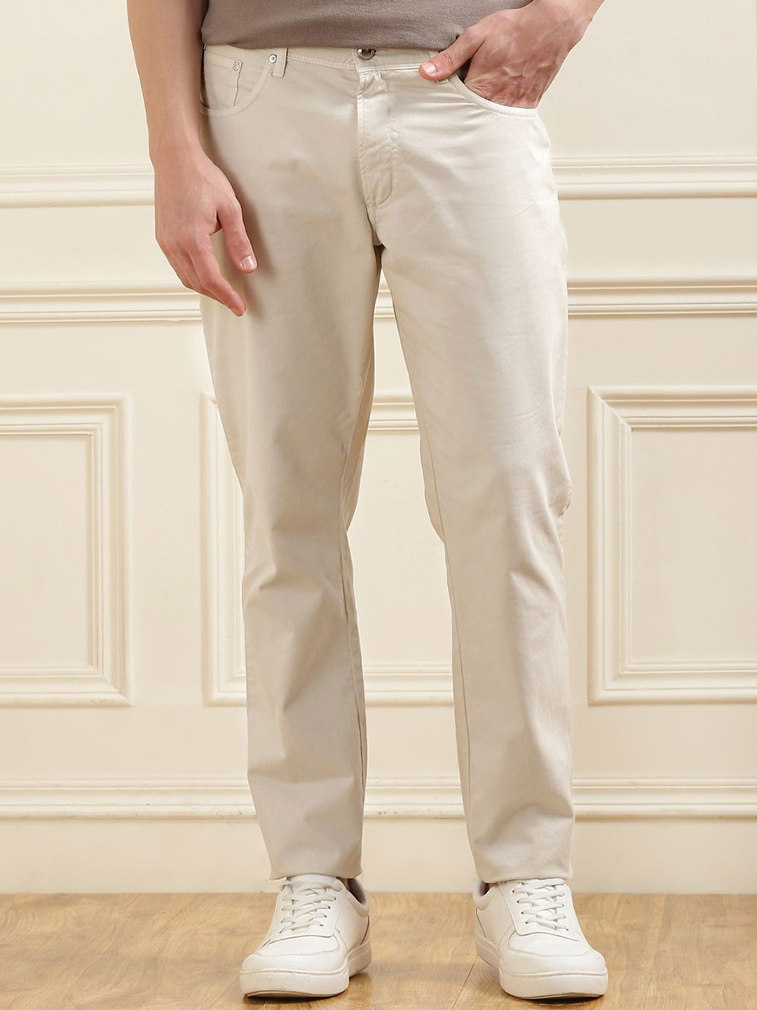 Buy HACKETT LONDON Men Slim Fit Jeans - Jeans for Men 30991008 | Myntra