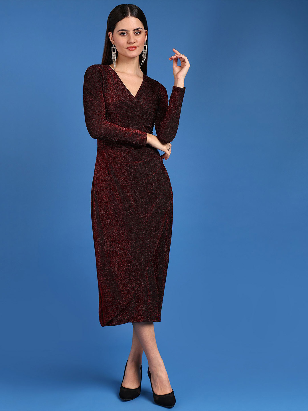 Buy SAFFE Women's Textured Full Sleeve V Neck Bodycon Body Fitted Midi ...