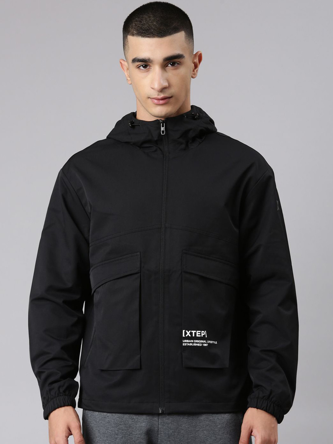 Buy Xtep Men Windbreaker - Jackets for Men 31022227 | Myntra