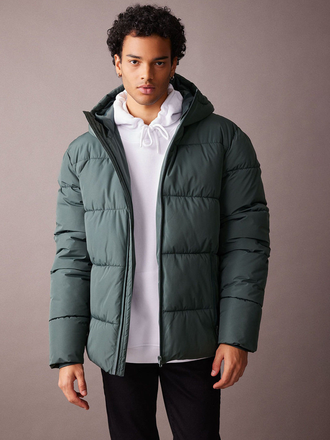 Buy DeFacto Men Hooded Quilted Jacket - Jackets for Men 31036028 | Myntra
