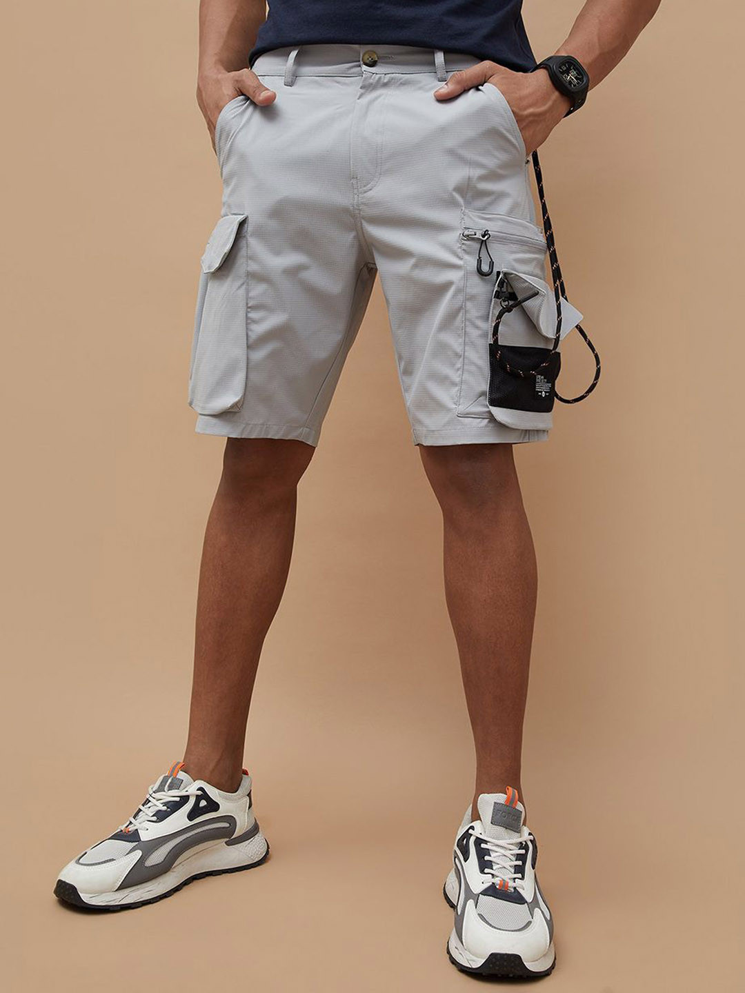 Buy Bossini Men Cargo Shorts - Shorts for Men 31043803 | Myntra