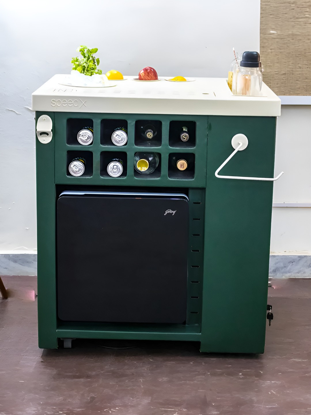 Buy Haus Of Bars Emerald Green SpeedX Model X Bar Cabinet - Bar Cabinet for Unisex 31120002 | Myntra