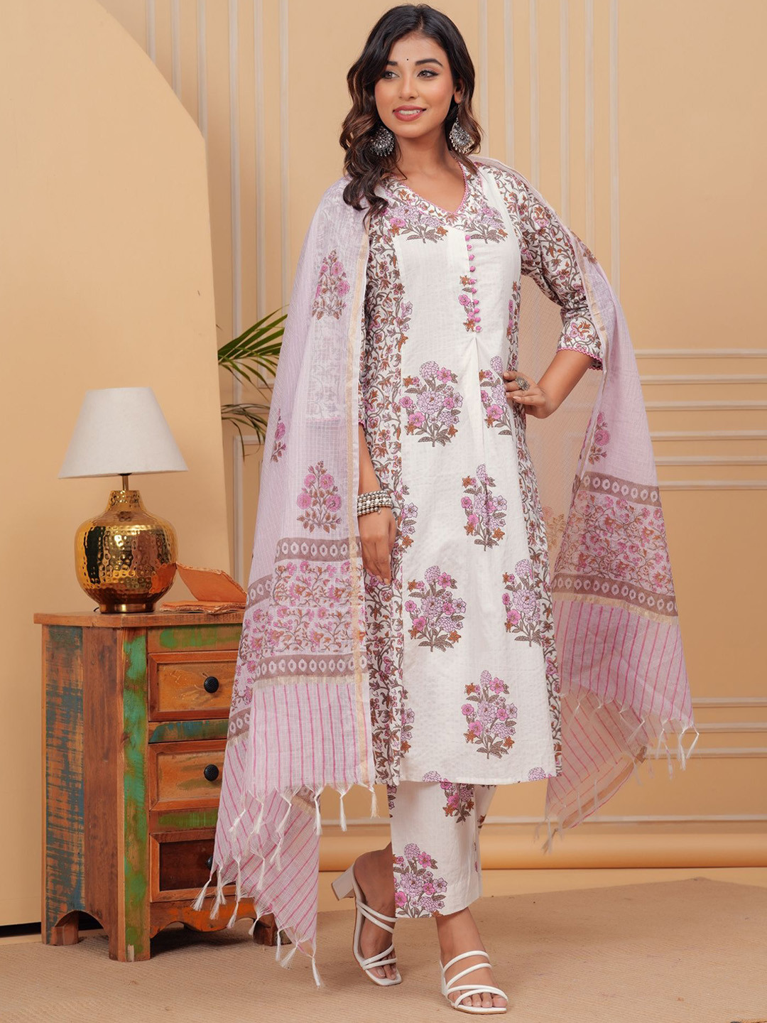 Buy KALINI Women Floral Printed Regular Thread Work Pure Cotton Kurta ...