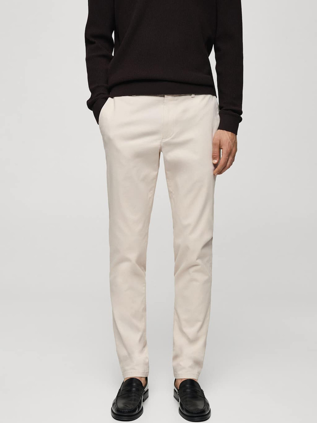 Buy MANGO MAN Slim Fit Chinos - Trousers for Men 31018727 | Myntra