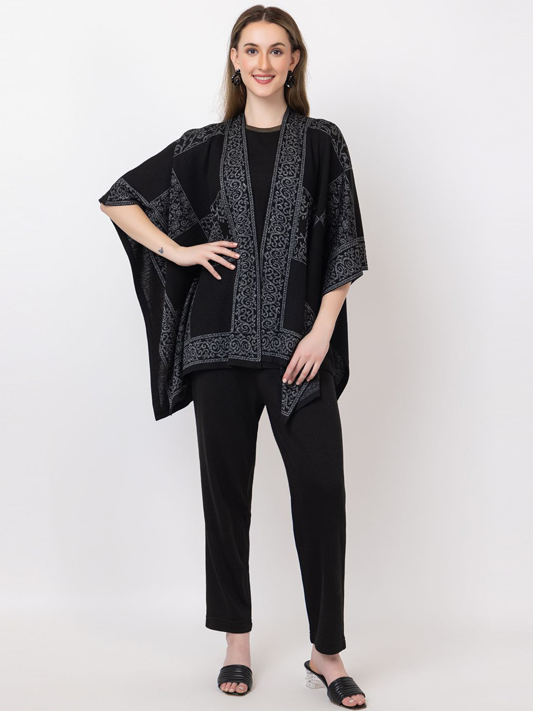 Buy KEIKO Women V Neck Shrug - Shrug for Women 31161783 | Myntra