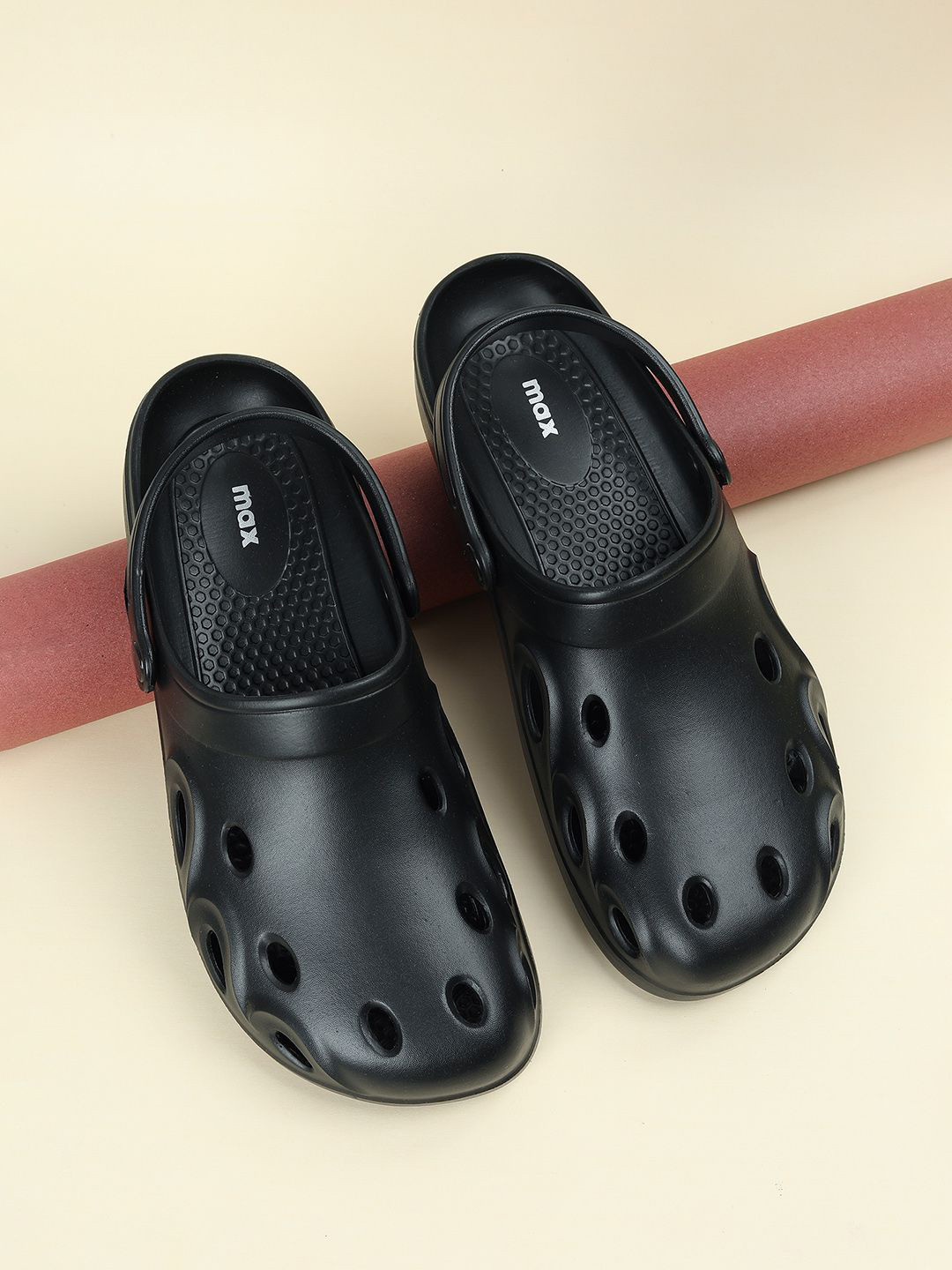 Buy Max Men Clogs - Flip Flops for Men 30855552 | Myntra