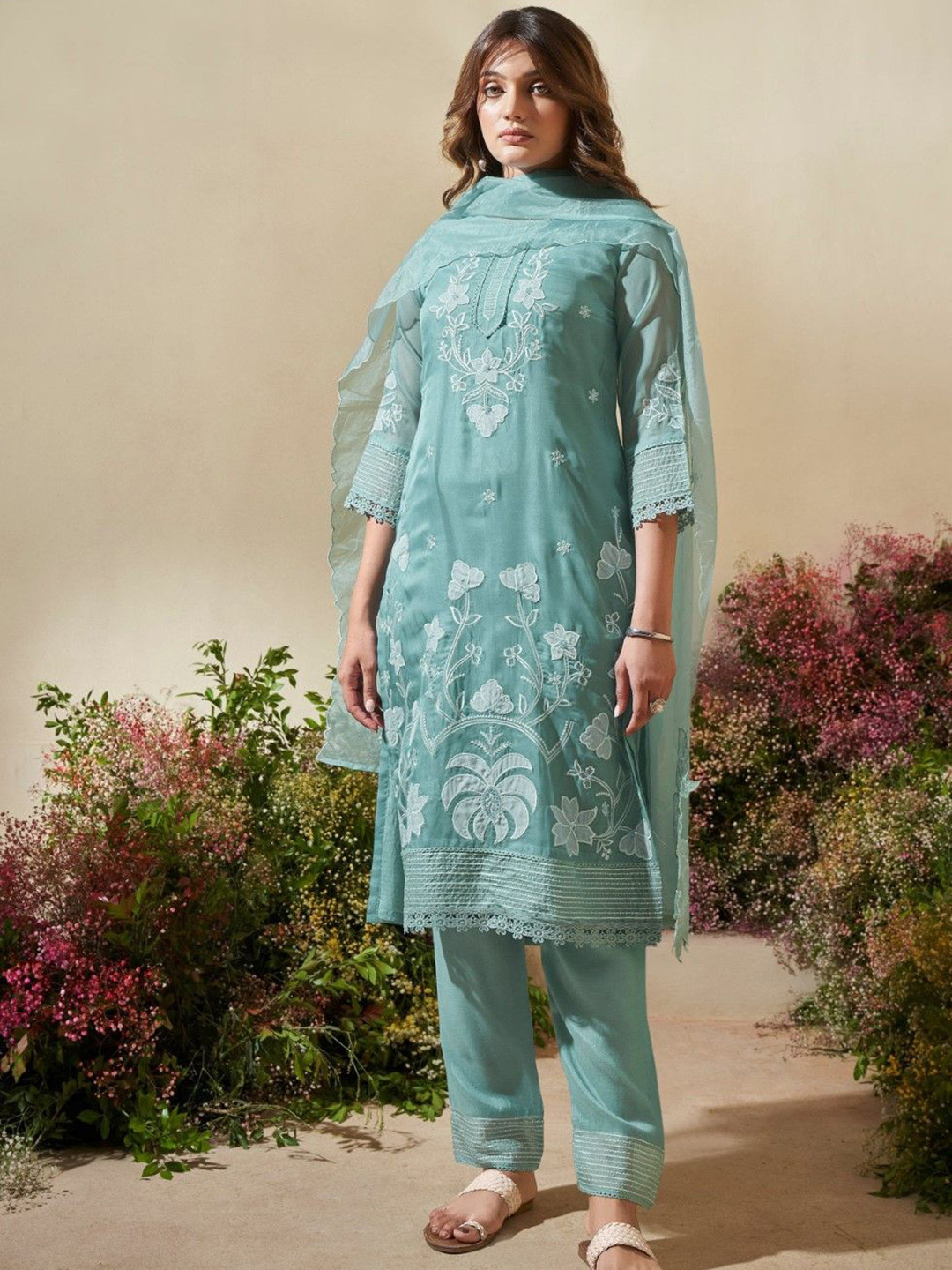 Buy AUTUMN LANE Bushra Cyan Floral Embroidered Thread Work Kurta With ...