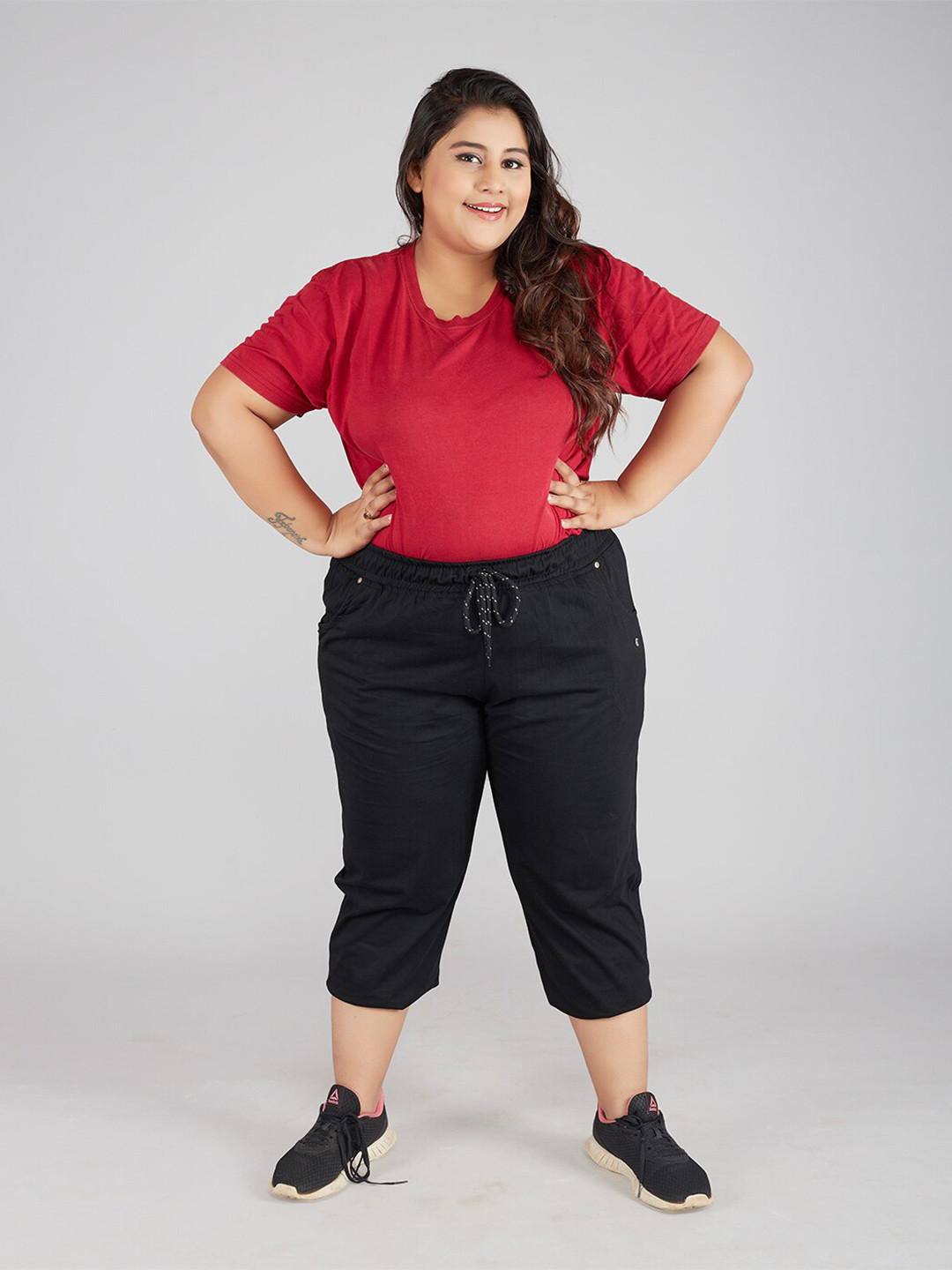 Buy CUPID Women Black Capris - Capris for Women 20243668 | Myntra