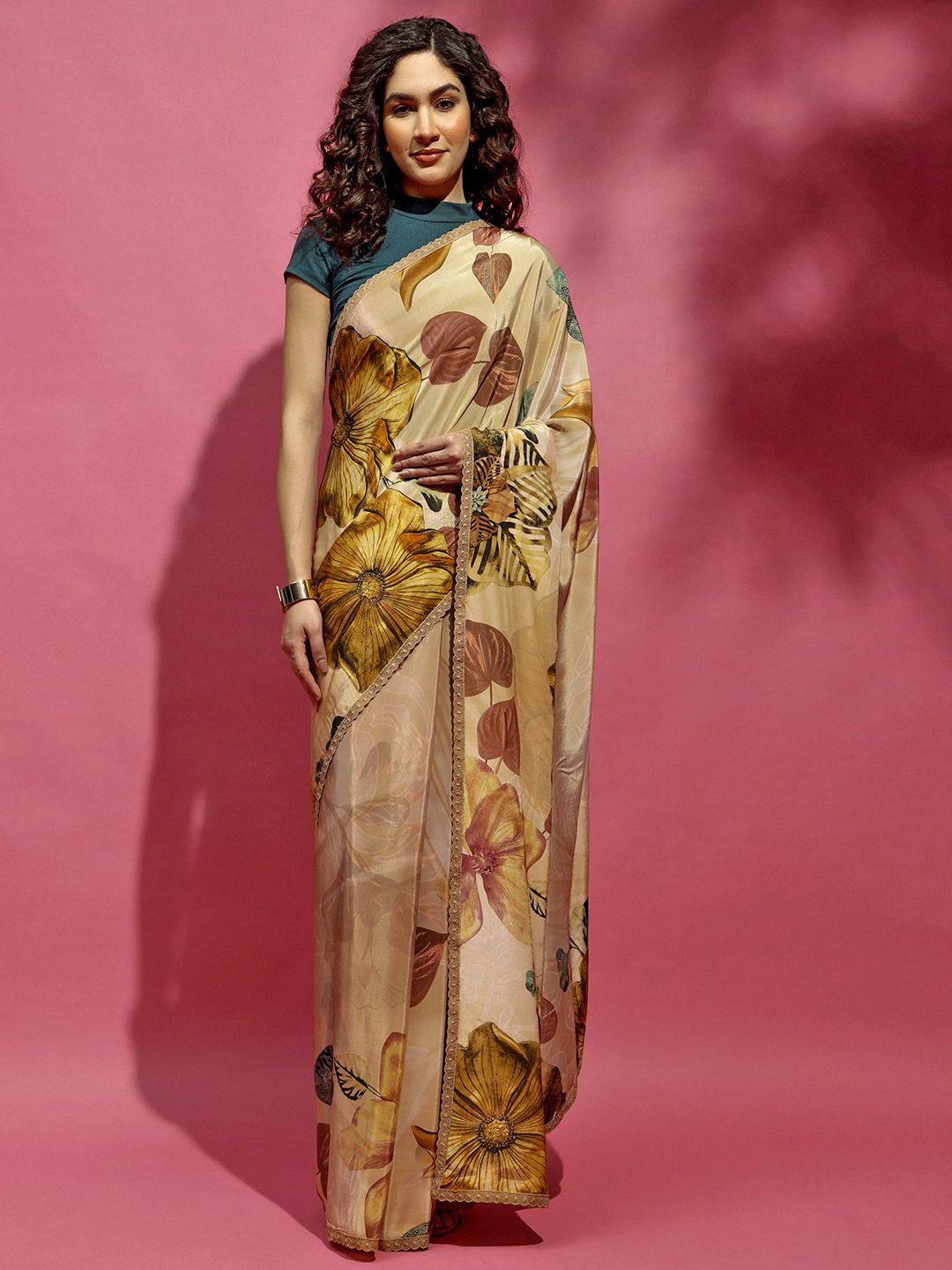 Buy Navyasa By Liva Printed Saree - Sarees for Women 33422550 | Myntra