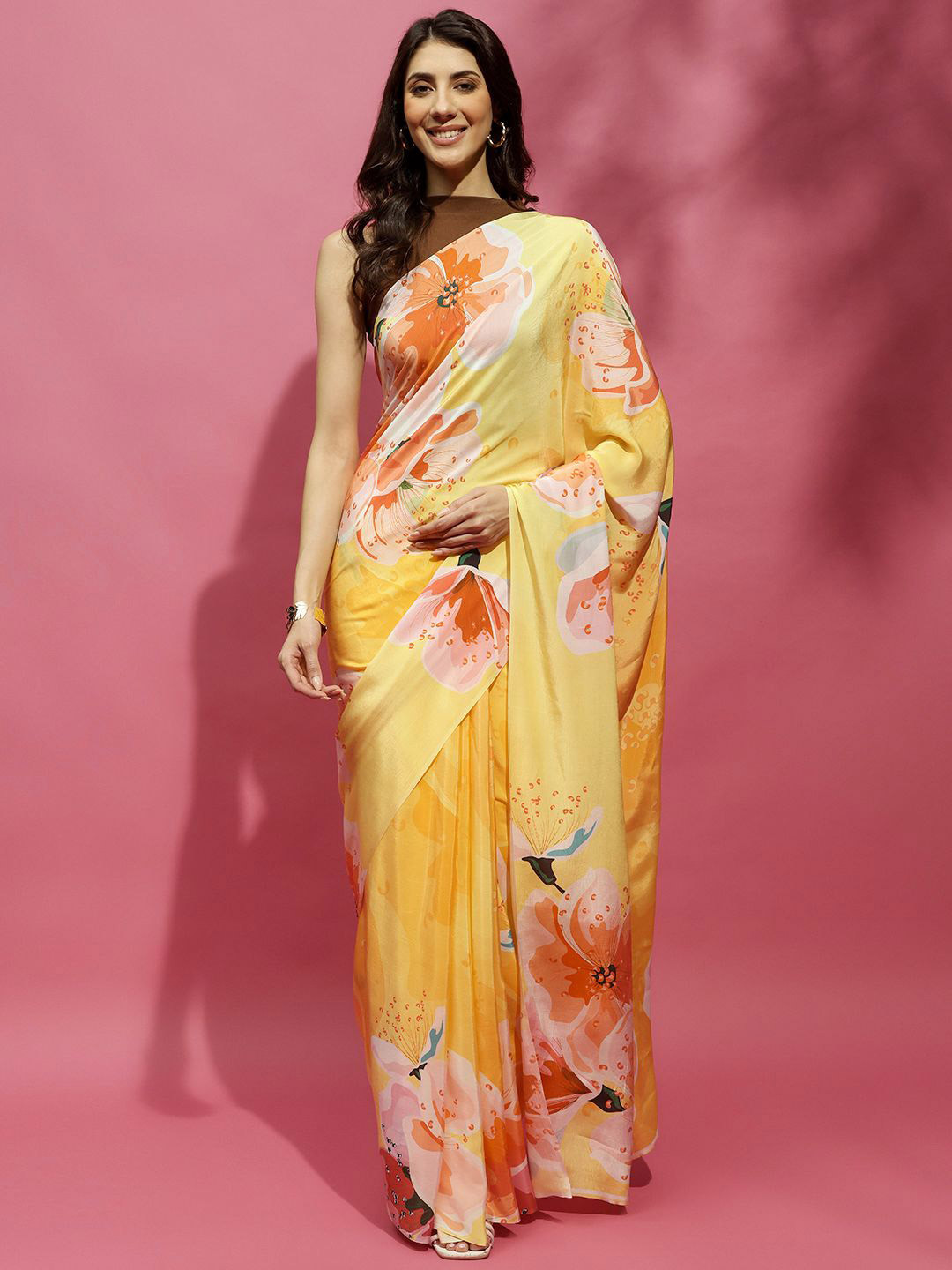 Buy Navyasa By Liva Floral Saree - Sarees for Women 33422591 | Myntra
