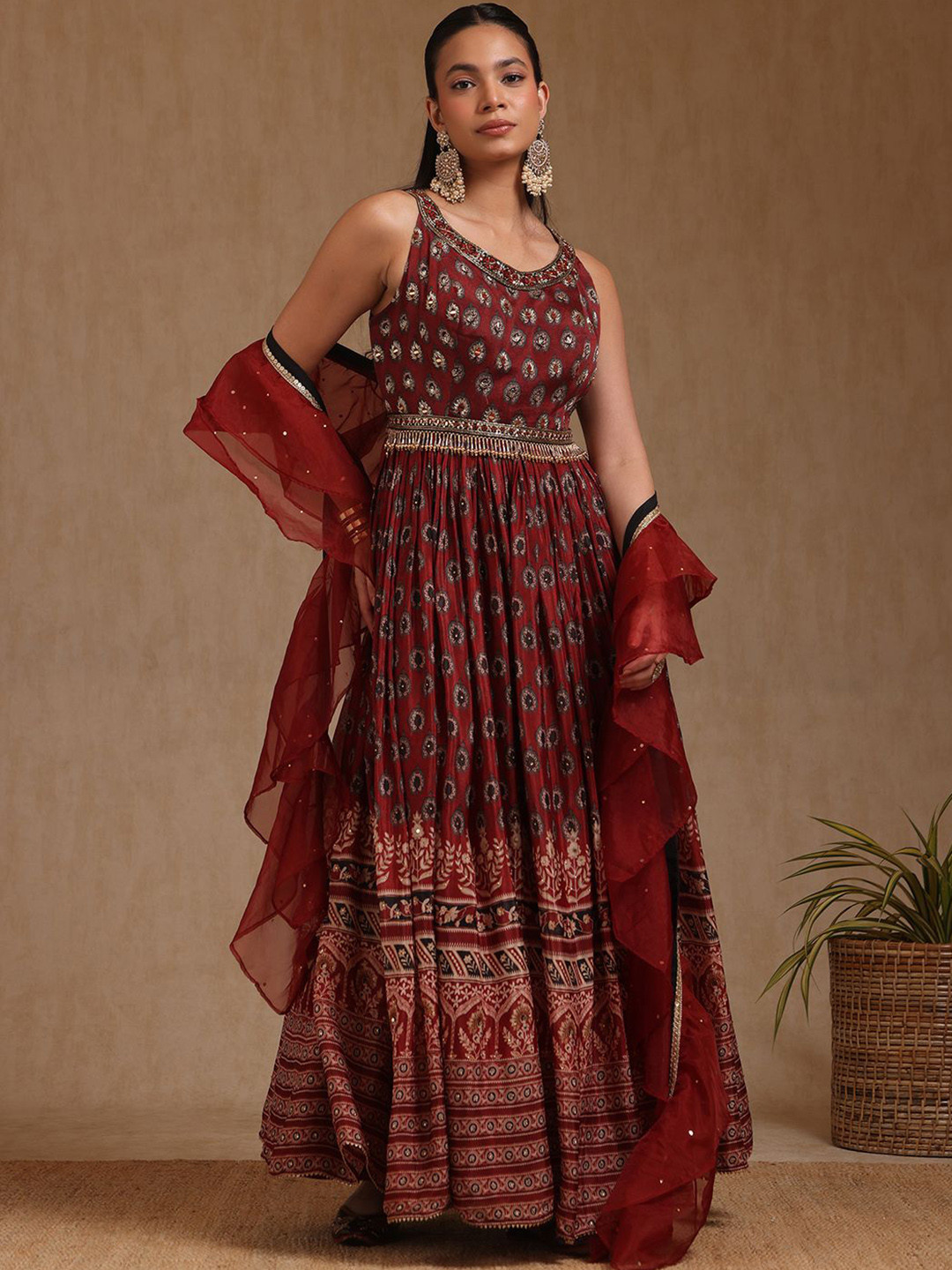 Buy Soch Floral Printed Mirror Work Chinon Anarkali Kurta With Churidar ...