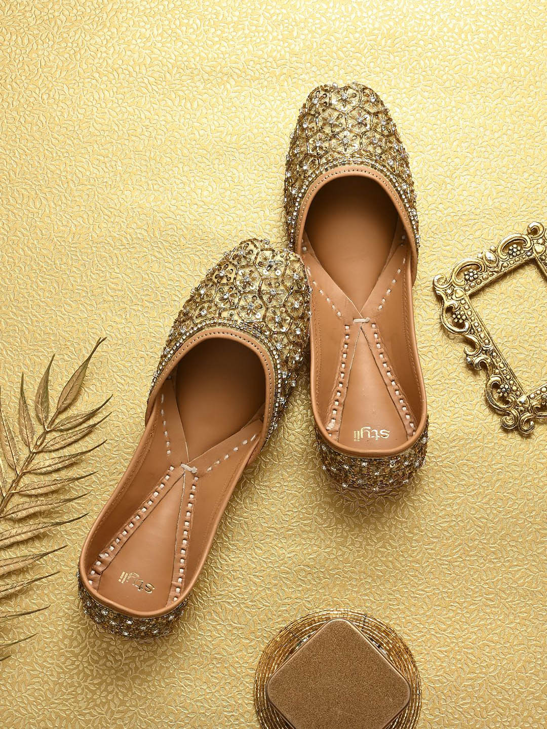 Buy Styli Women Embellished Sequin Mojaris - Flats for Women 33561954 ...