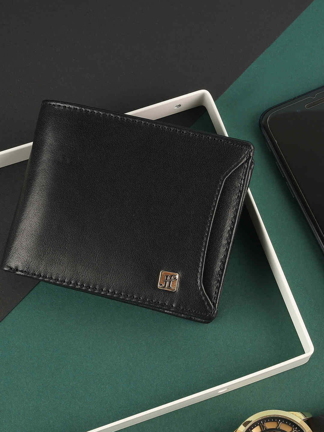 Buy Mochi Men Leather Two Fold Wallet - Wallets for Men 33533908 | Myntra