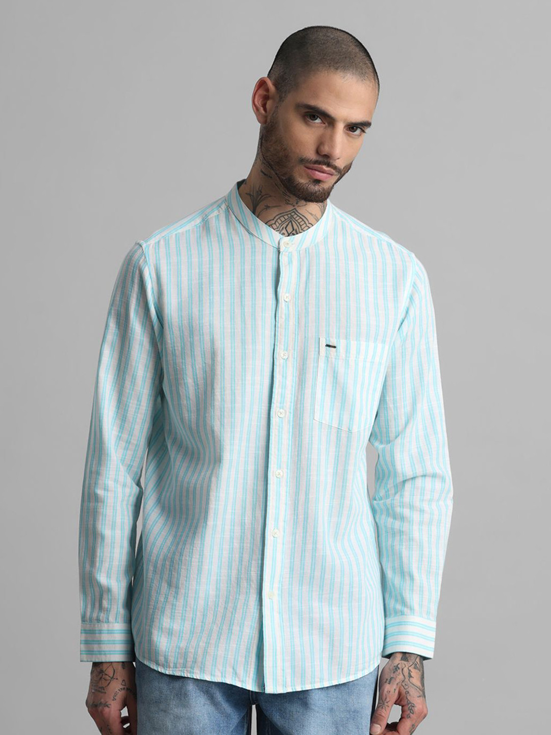 Buy Klub Fox Men Striped Slim Fit Shirt - Shirts for Men 33574949 | Myntra