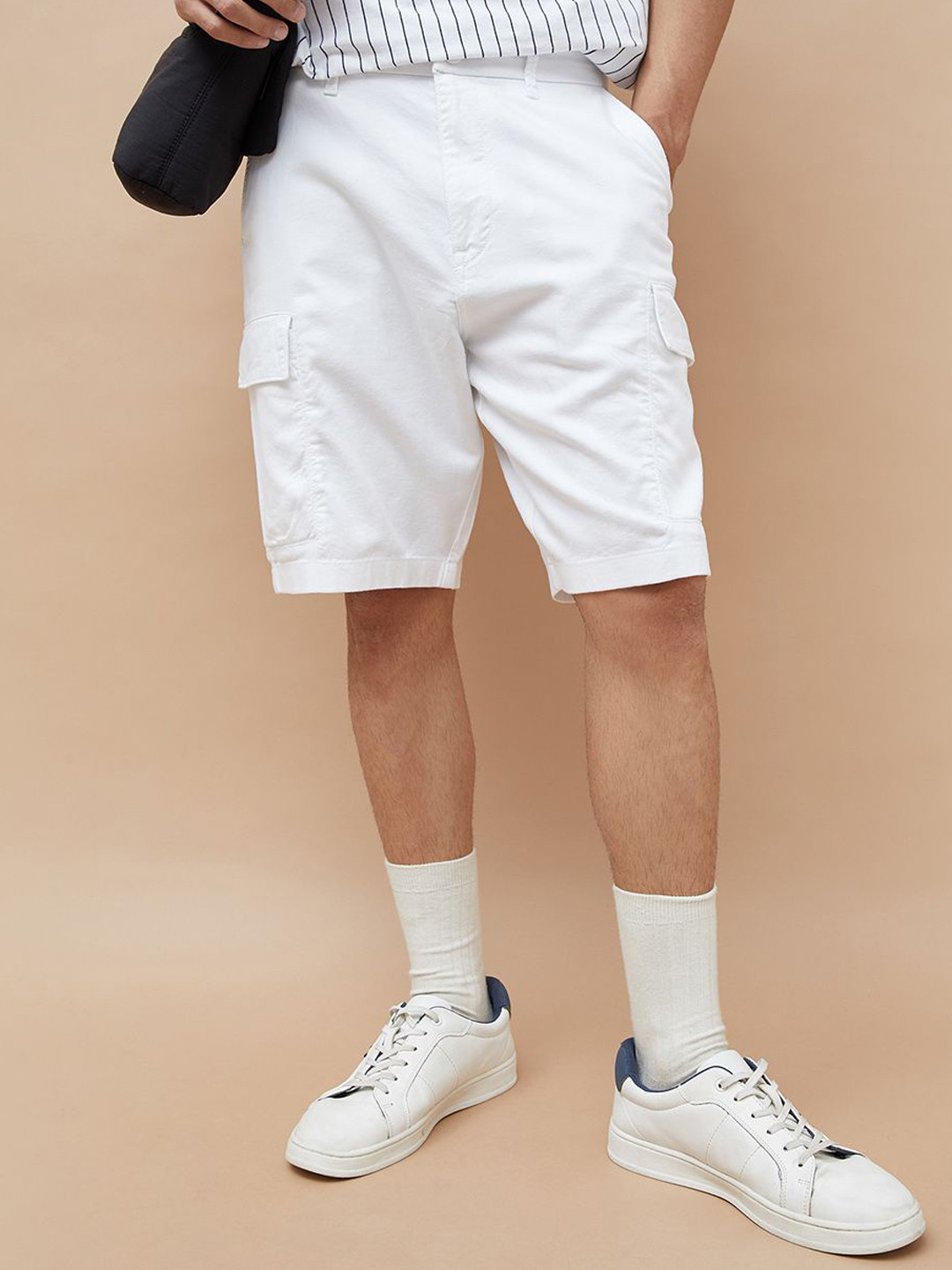 Buy Bossini Men Relaxed Fit Cargo Shorts - Shorts for Men 33582802 | Myntra
