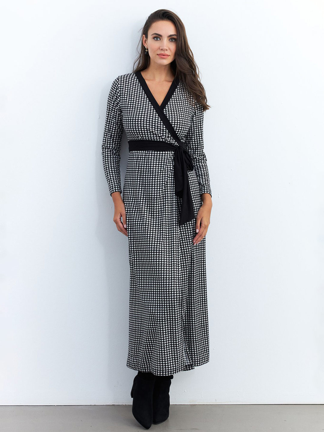 Buy Cool & Sexy Checked Maxi Dress - Dresses for Women 33656185 | Myntra