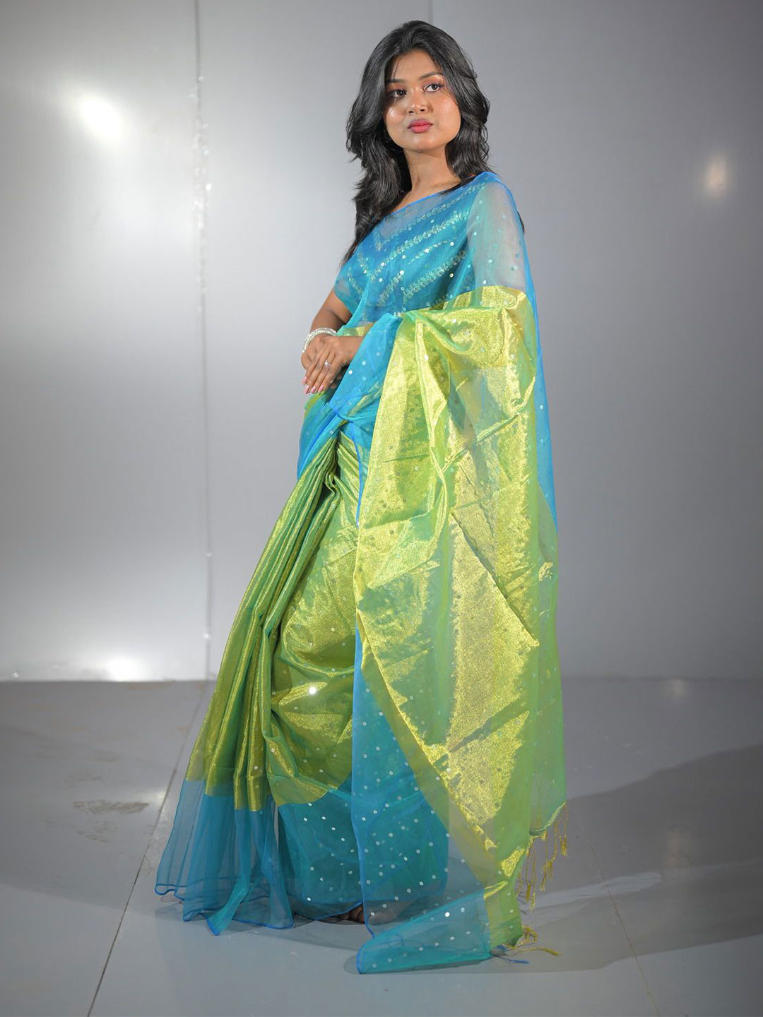 Buy PREOSY Colourblocked Pure Silk Bomkai Silk Saree - Sarees for Women ...