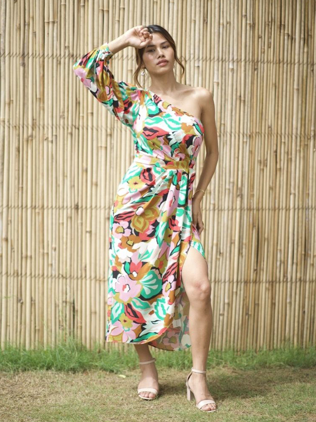 Buy Sunscape Women Floral Print Puff Sleeve Bodycon Midi Dress - Dresses for Women 33793920 | Myntra