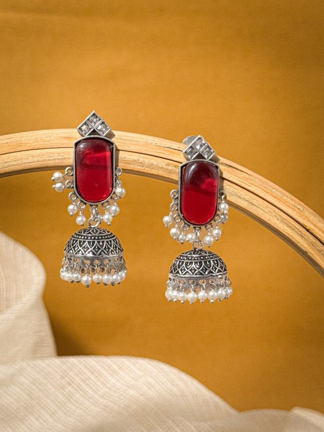 Buy NAMAN ARTS Silver Plated Artificial Stones Studded & Beaded Dome ...