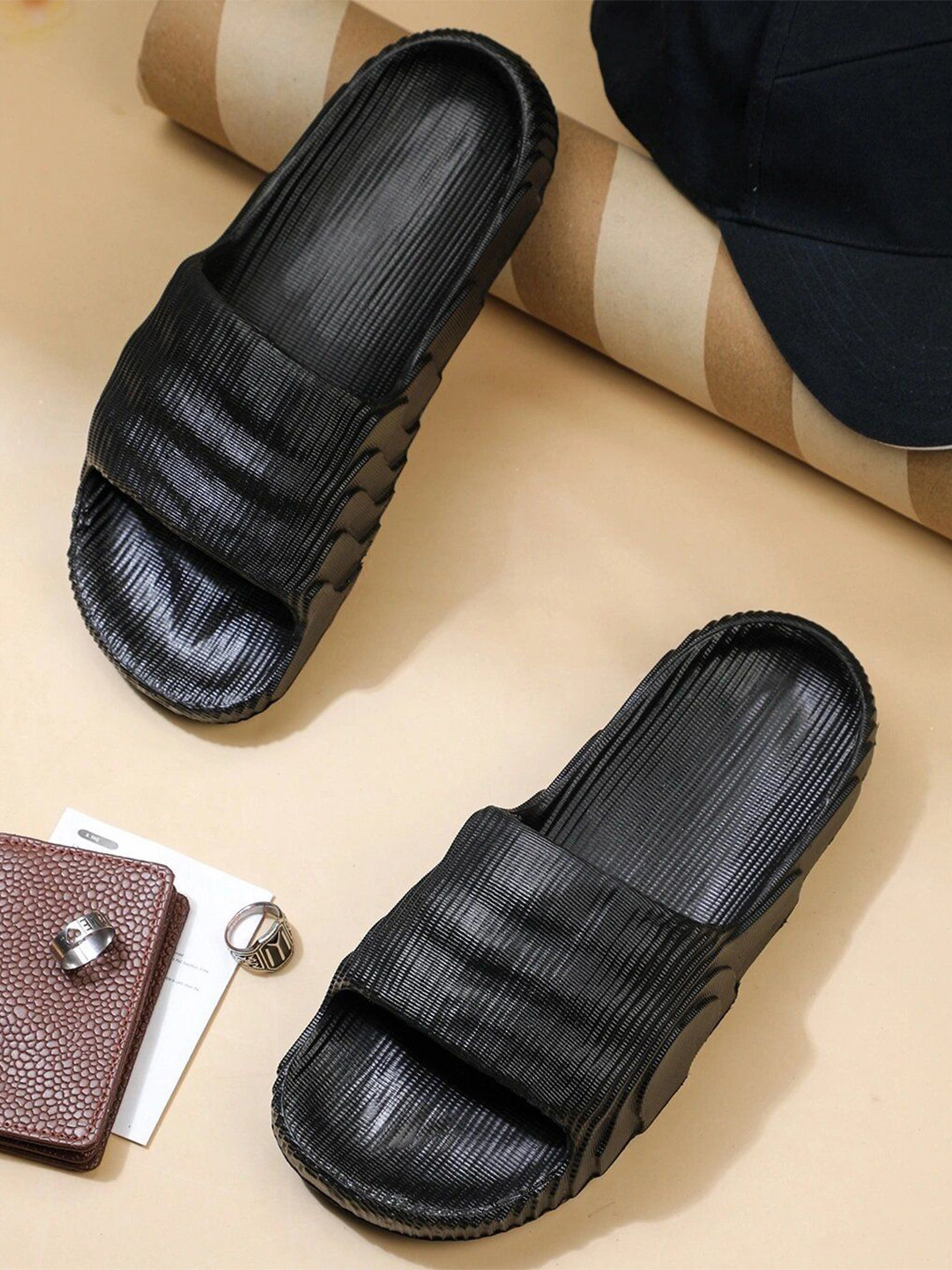 Buy COGS Men Textured Sliders - Flip Flops for Men 33827267 | Myntra