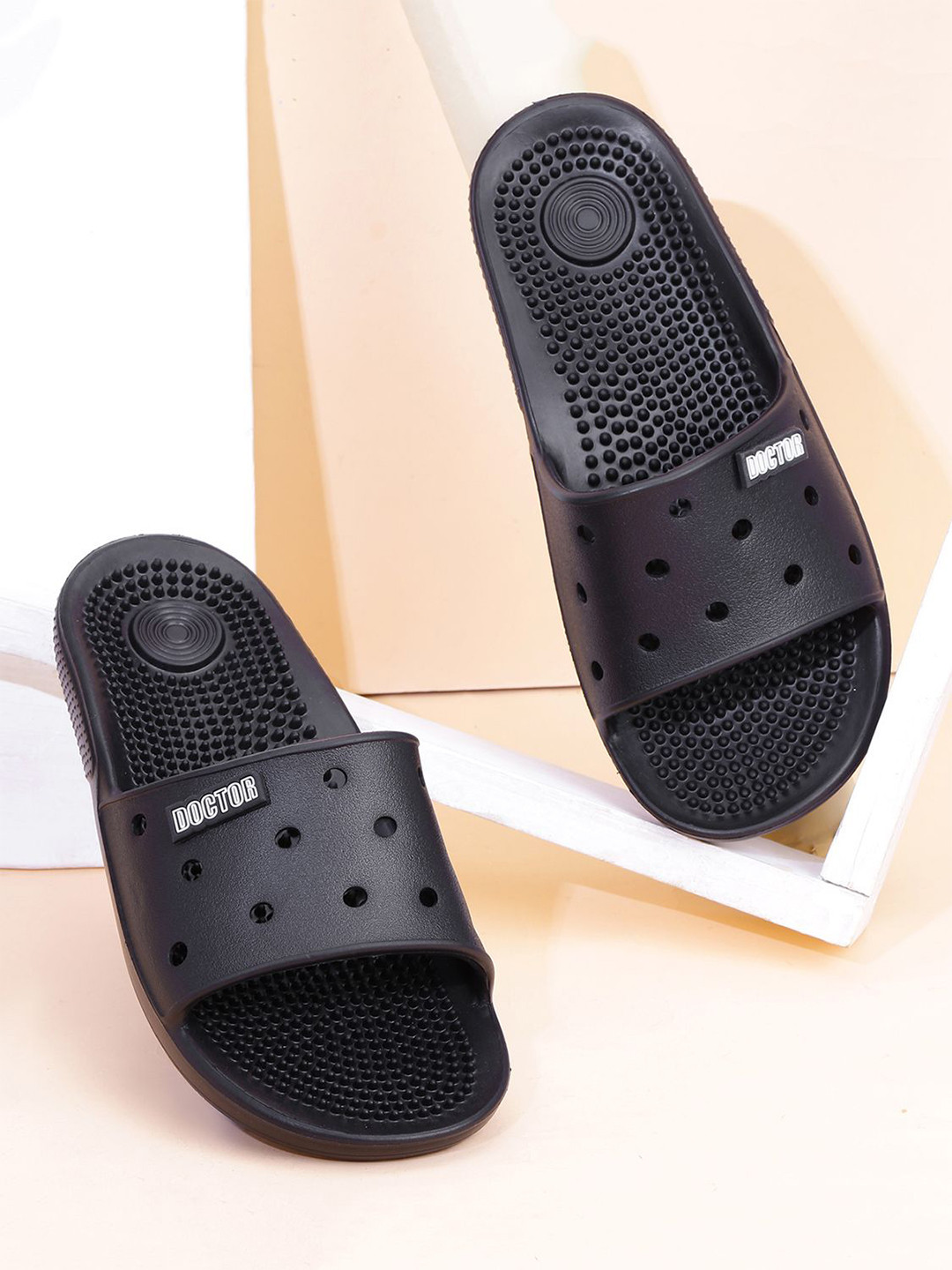 Buy DOCTOR EXTRA SOFT Men Accu Sliders - Flip Flops for Men 33836480 ...