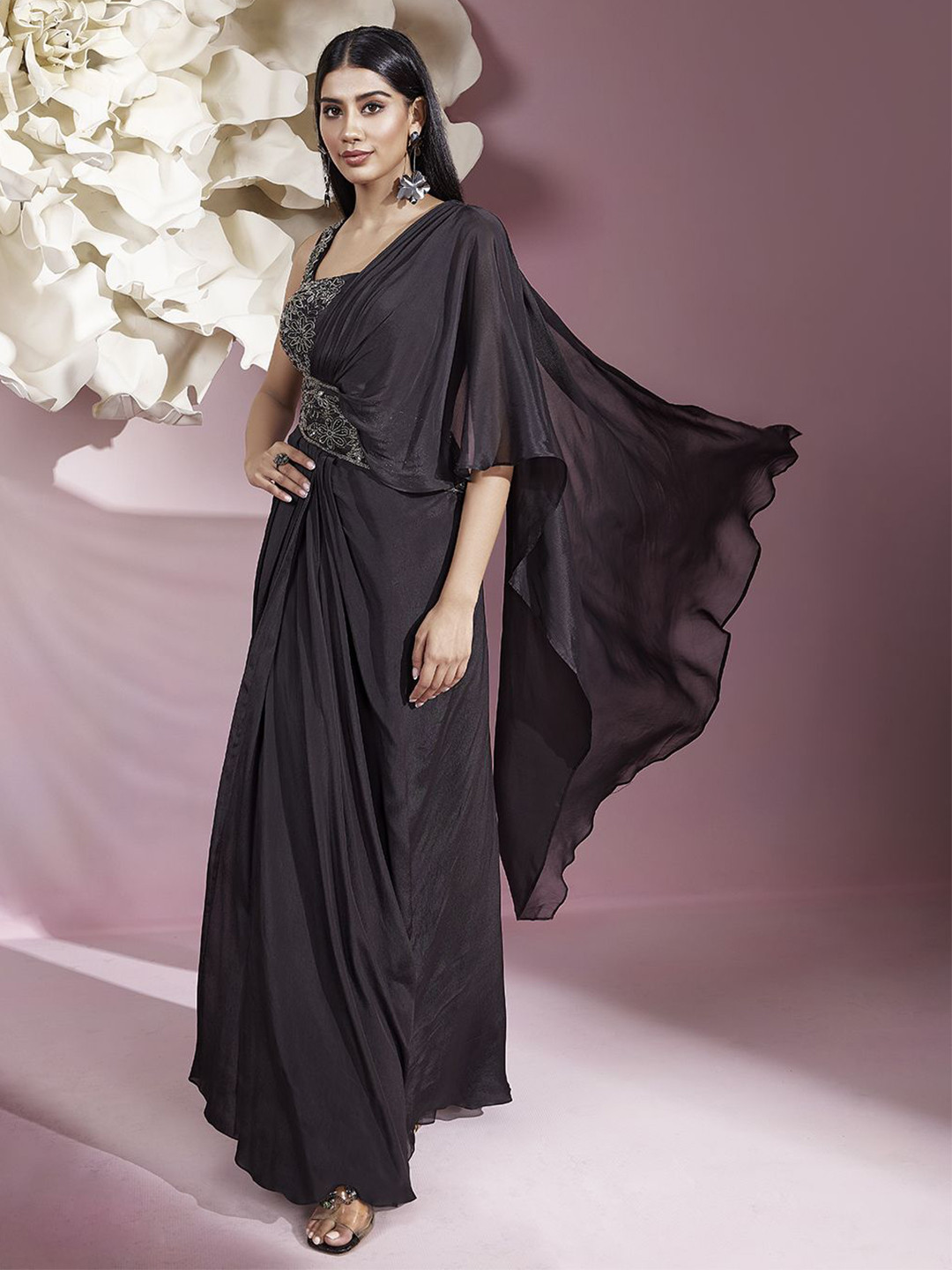 Buy QUNIC Flutter Sleeve Maxi Dress - Dresses for Women 33866222 | Myntra