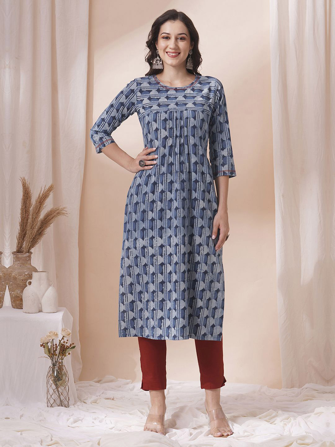 Buy KAMI KUBI Women Geometric Printed Side Slits Regular Sleeves Kurta ...