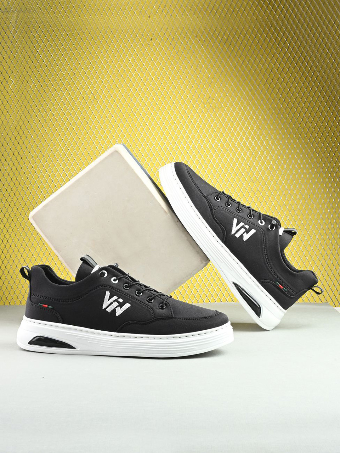 Buy VIV Men Colourblocked Sneakers - Casual Shoes for Men 33870640 | Myntra