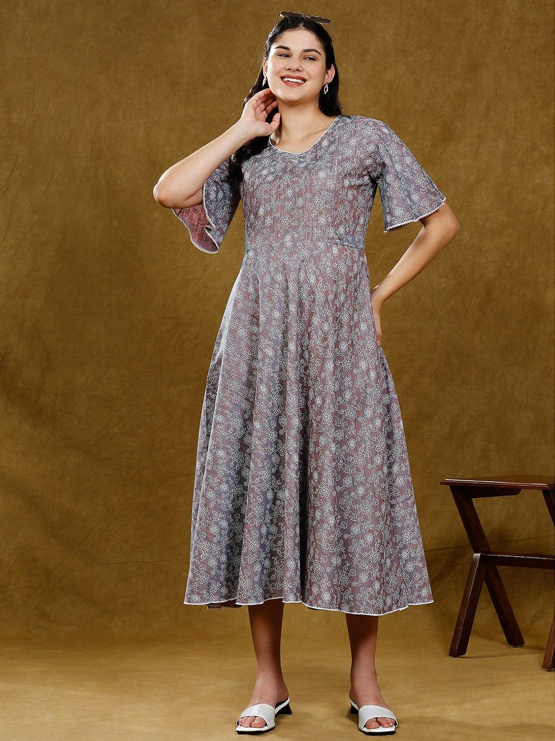 Buy MORDEN MUSE Women Paisley Printed Summer Sheers Maternity Anarkali ...