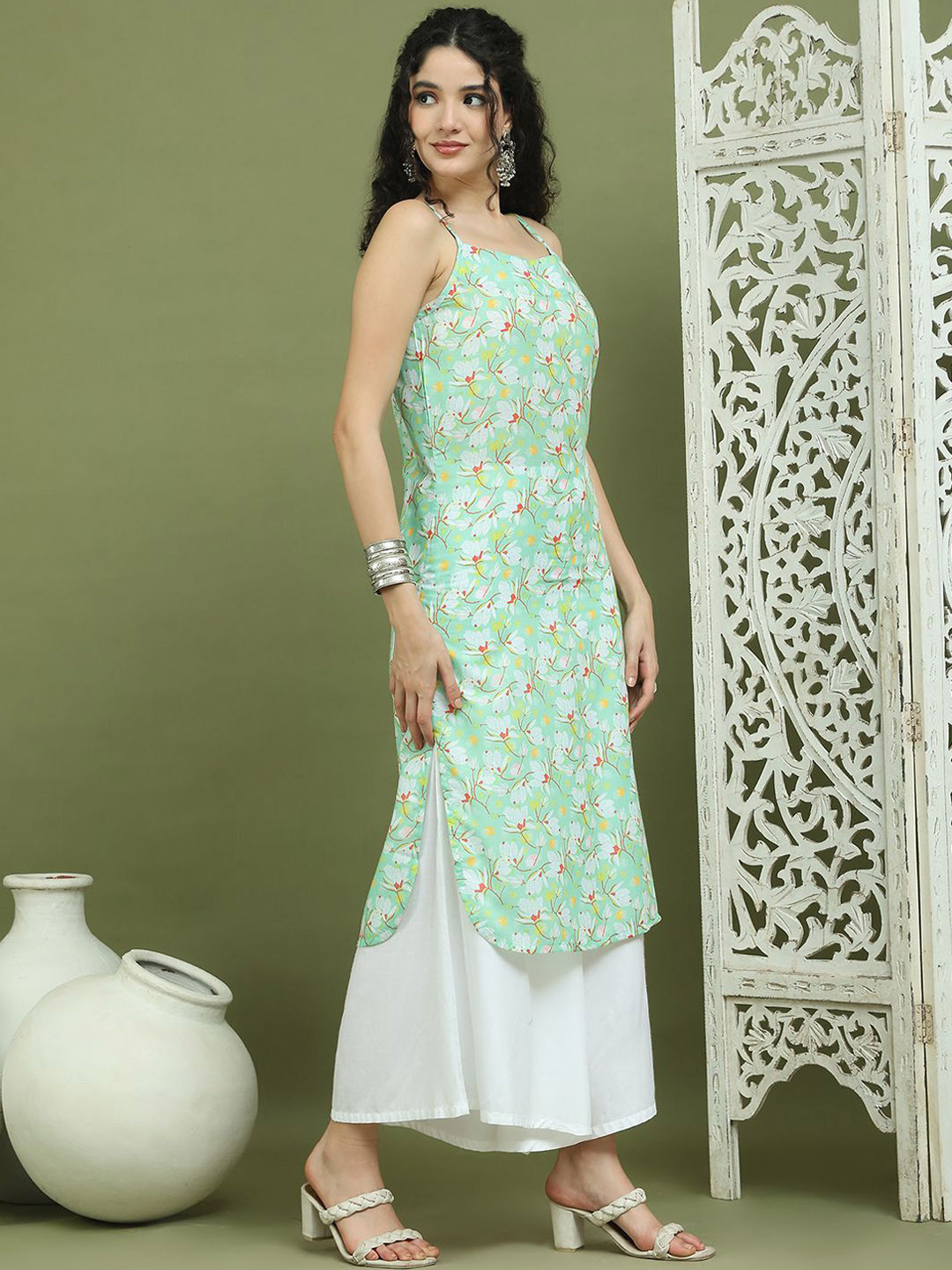 Buy Jompers Floral Printed Shoulder Straps Straight Kurta With Palazzos ...