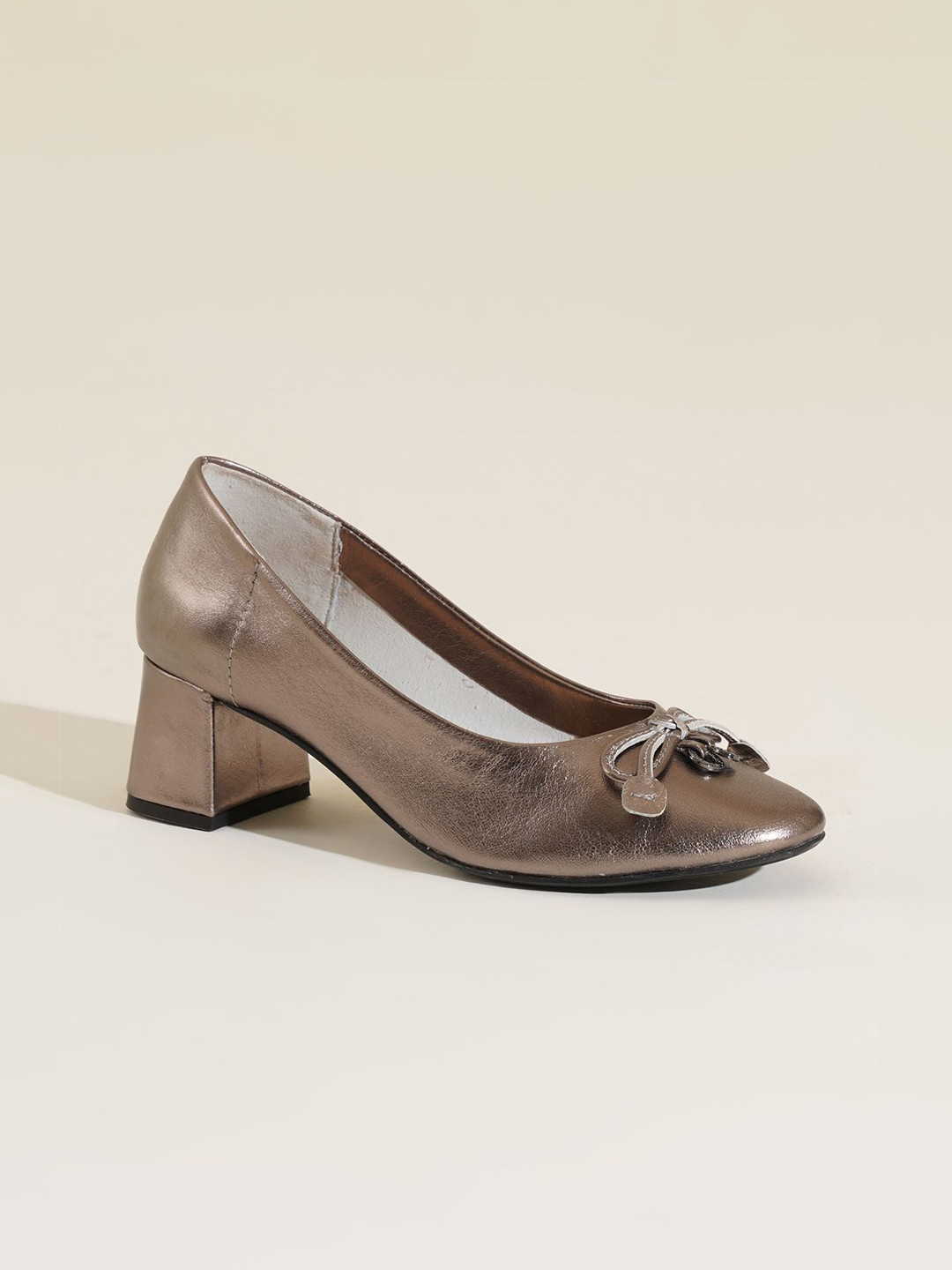 Buy Peach Flores Barbara Leather Heel Pumps - Heels for Women 32750721 ...