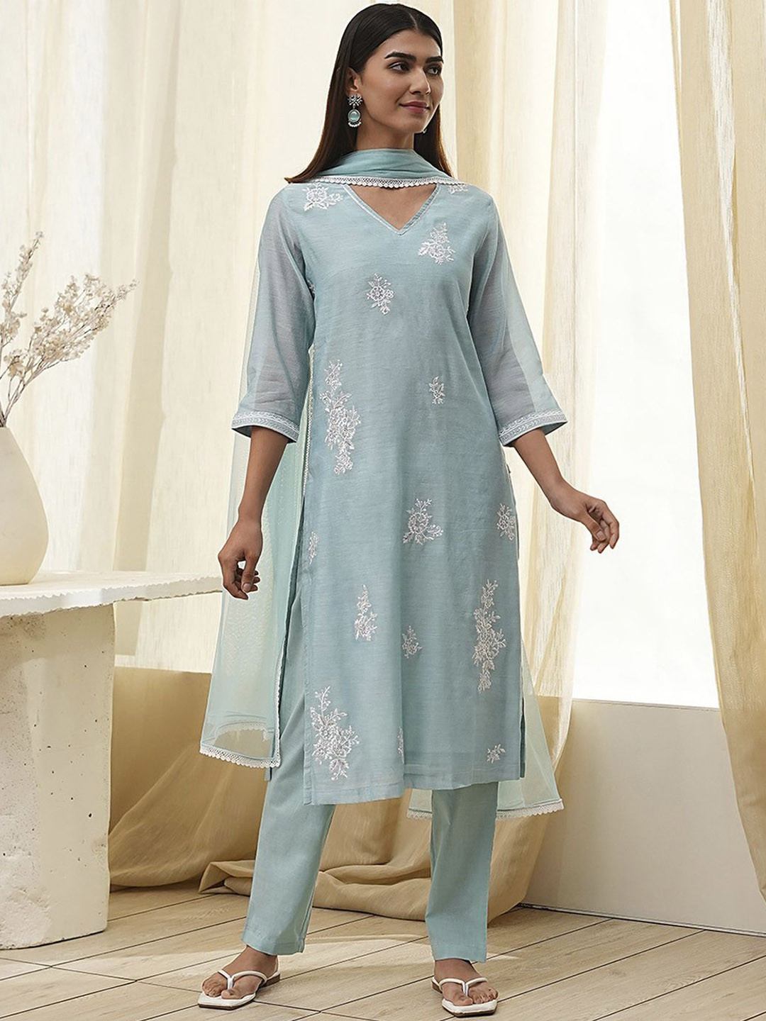 Buy Biba Floral Embroidered V Neck Thread Work Straight Kurta With Trousers & Dupatta - Kurta ...