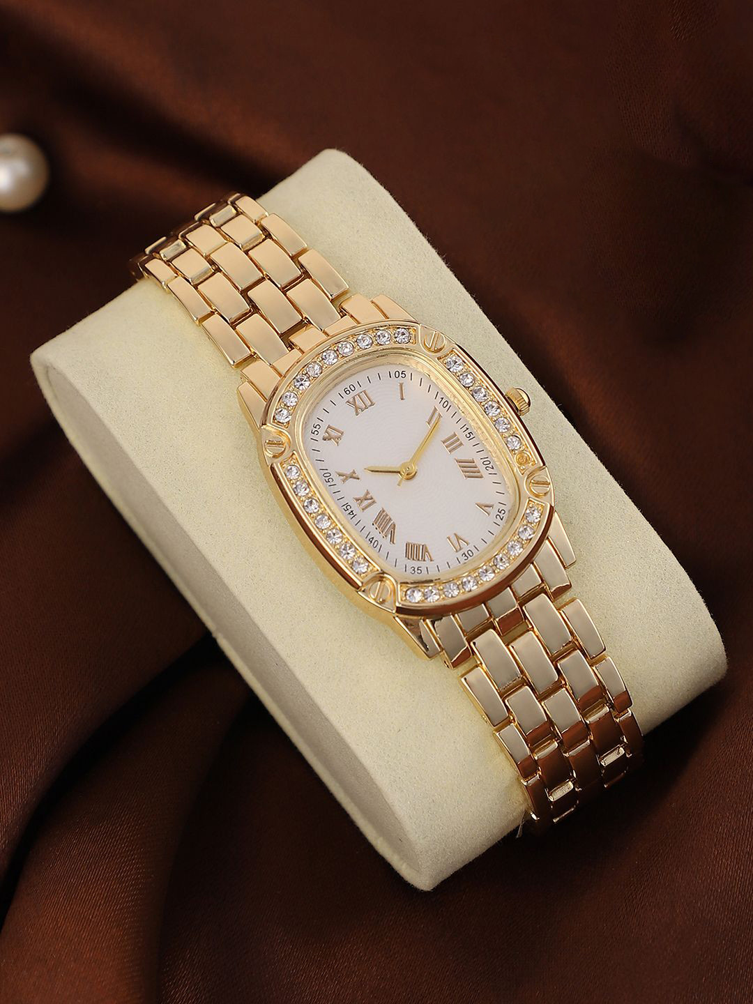 Buy HAUTE SAUCE By Campus Sutra Women's The Roman Torque Oblong Watch ...