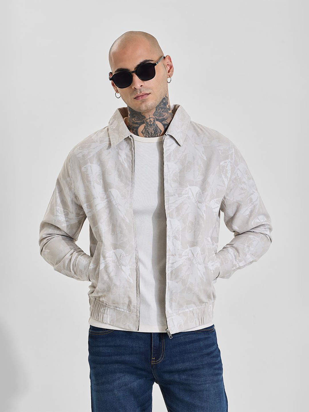 Buy Snitch Men Bomber Jacket - Jackets for Men 32876034 | Myntra