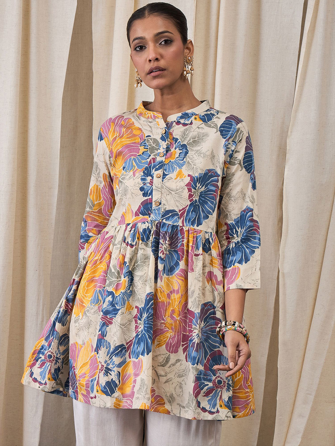 Buy Anouk Floral Printed Pure Cotton Pleated Anarkali Short Kurti ...