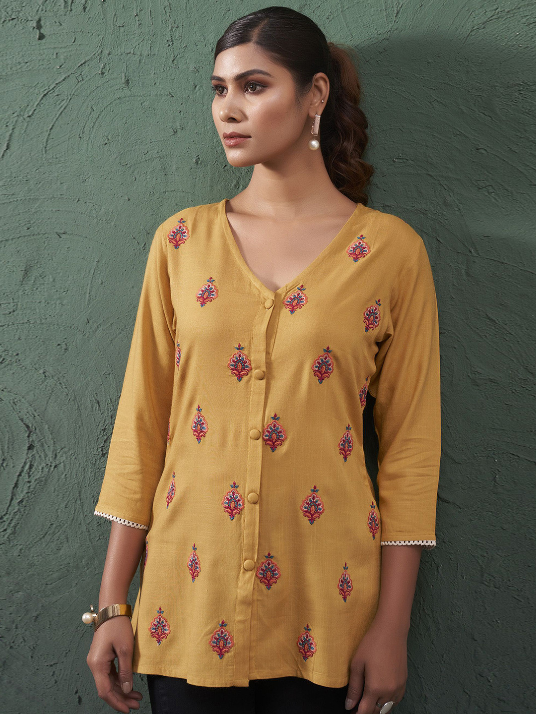 Buy Anouk Women Floral Printed V Neck Gotta Patti Short Kurti - Kurtis ...