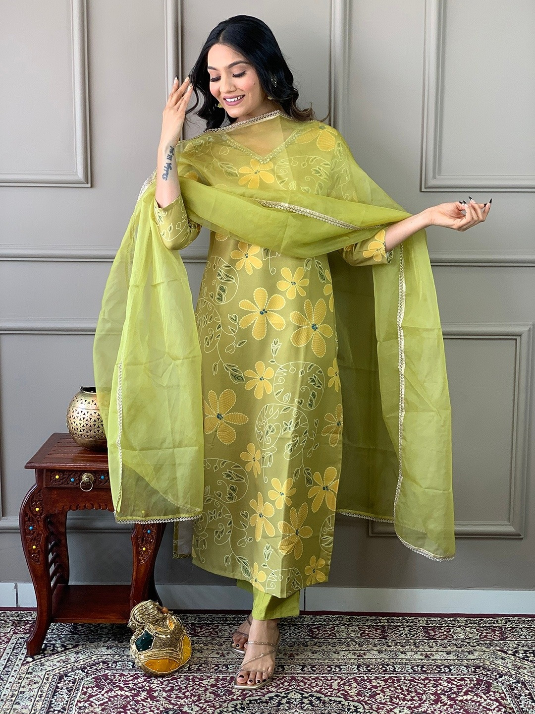 Buy SHISHKALA Floral Printed V Neck Pure Cotton Straight Kurta With ...