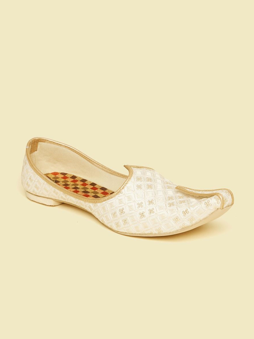 Buy Manyavar Men Sequined Ethnic Juti Mojaris - Casual Shoes for Men ...