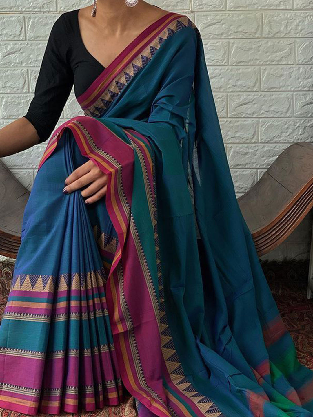 Buy DEVIKA TEXTILES Woven Design Pure Cotton Narayan Peth Saree ...