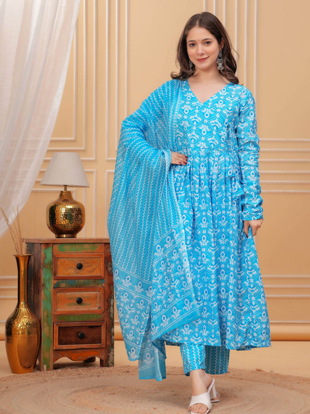 Buy MANOJAVA Floral Printed V Neck Pure Cotton Angrakha Kurta With ...