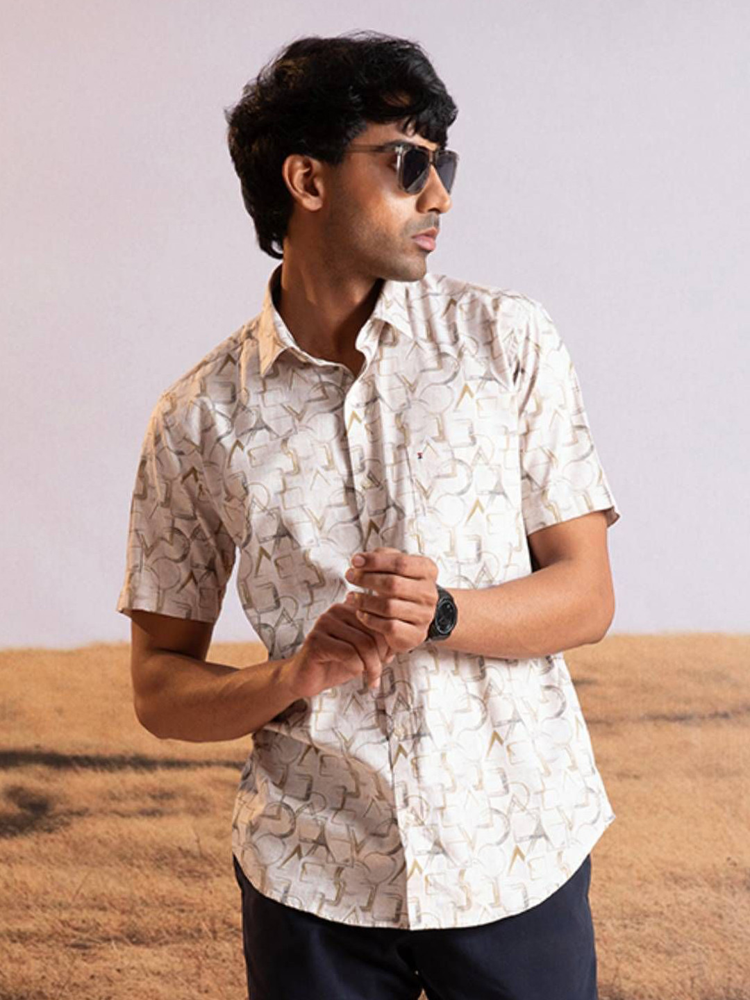 Buy Sero Men Smart Fit Spread Collar Geometric Printed Cotton Casual ...