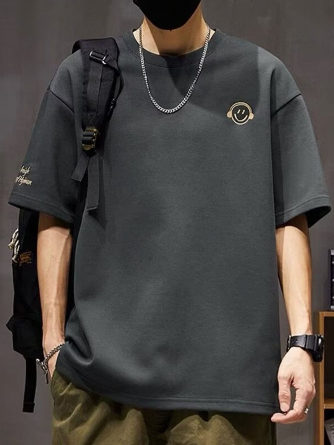 Buy StyleCast Men Applique T Shirt - Tshirts for Men 32410615 | Myntra