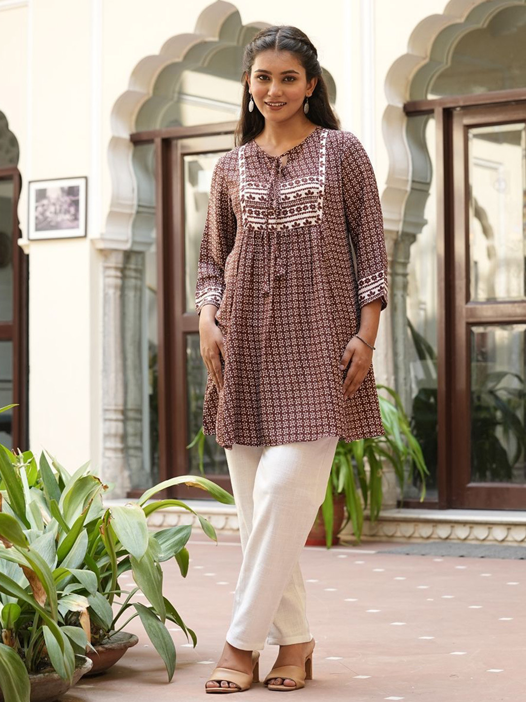 Buy YASH GALLERY Floral Printed Kurti - Kurtis for Women 32415880 | Myntra