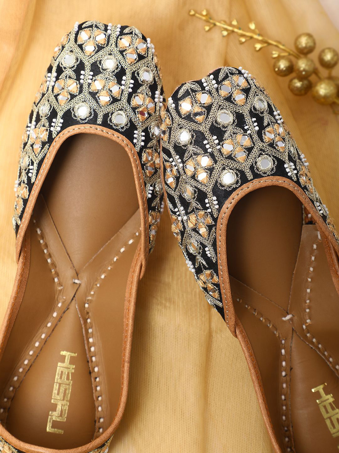 Buy Nysah Women Embellished Ethnic Leather Mojaris - Flats for Women ...