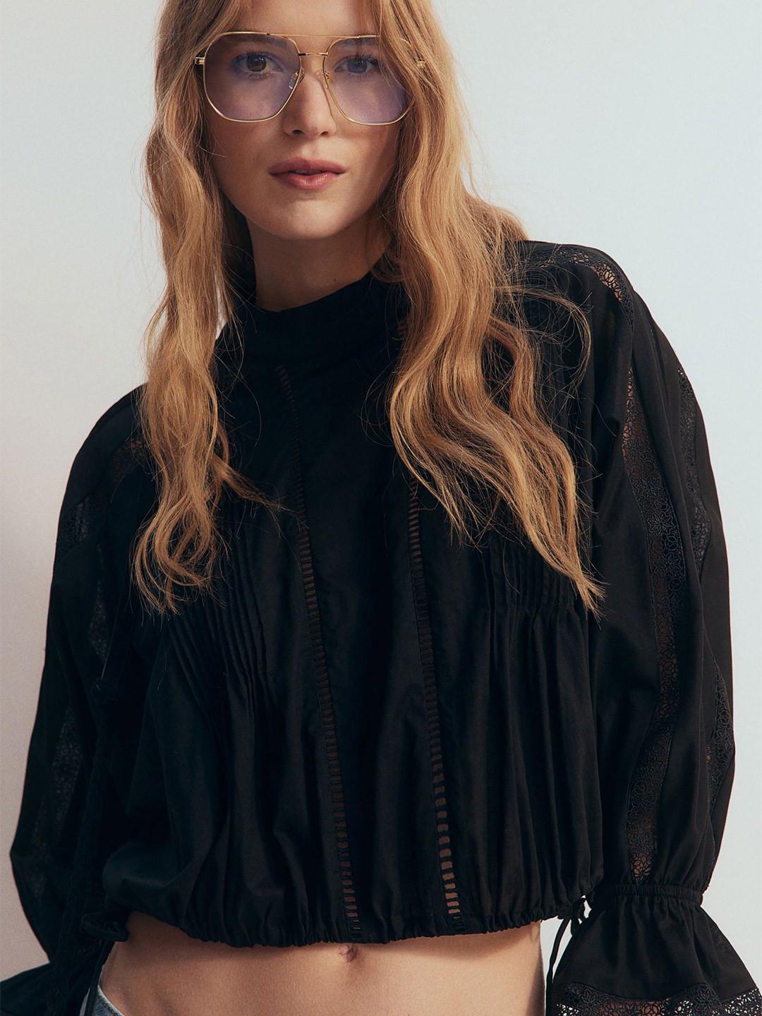 Buy H&M Women Lace Inset Cotton Blouse - Tops for Women 32562470 | Myntra