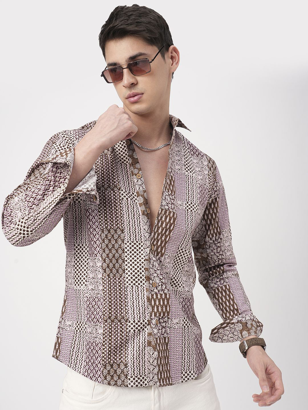 Buy VASTRADO Men Classic Slim Fit Cutaway Collar Abstract Printed ...