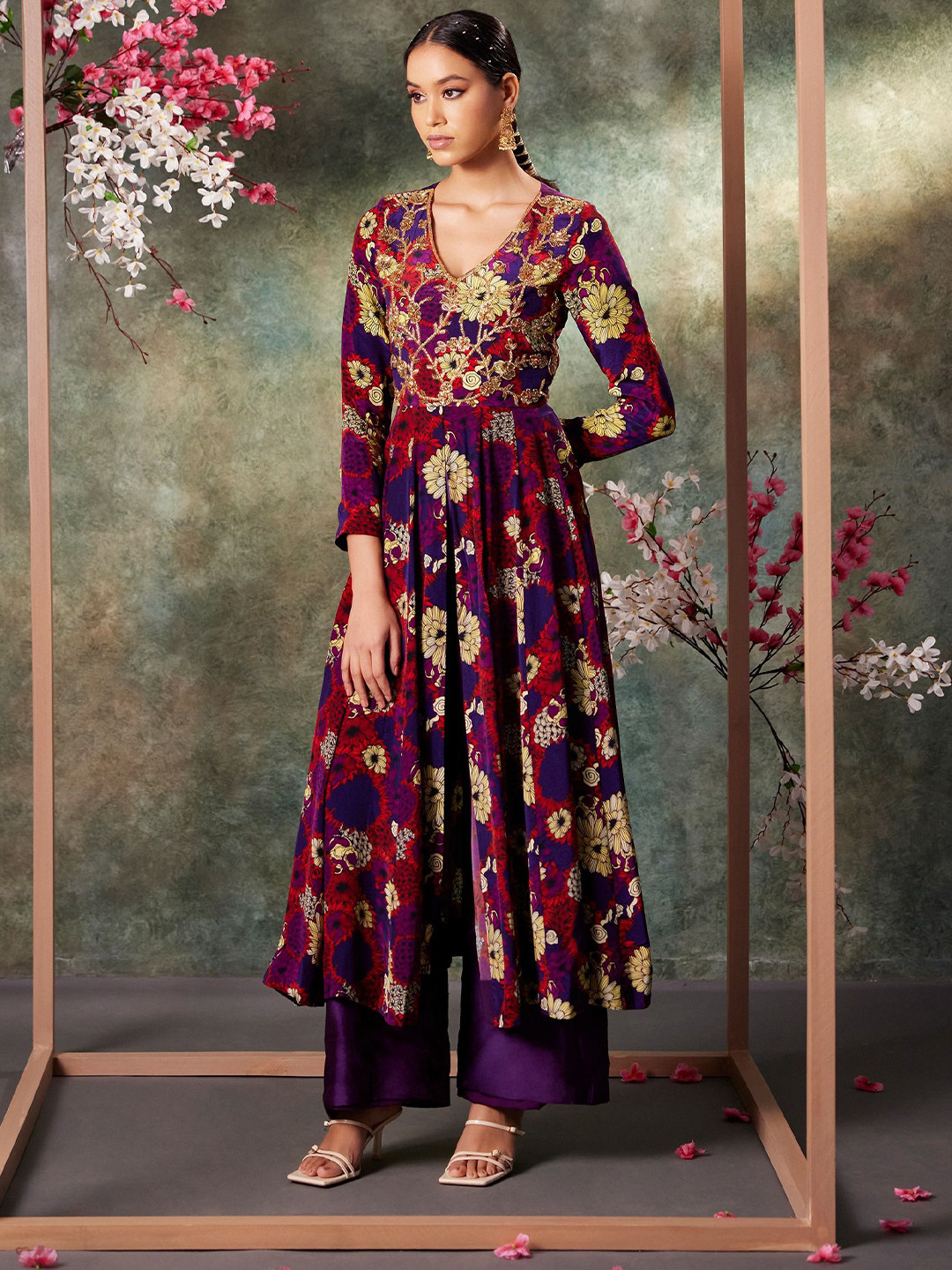 Buy Mehak Murpana Women Floral Printed Regular Kurta With Palazzos ...